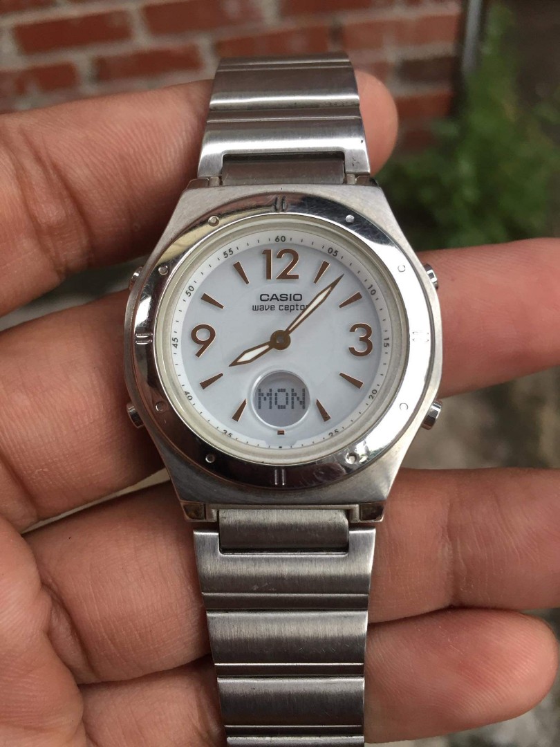 Casio LWA-M141 Tough Solar, Wave Ceptor, Multi and 6, Women's Fashion, Watches & Accessories ...