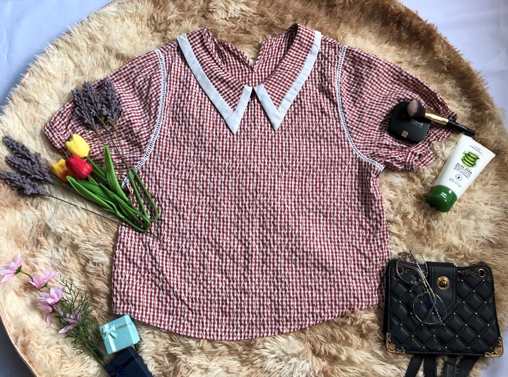 CUTE KOREAN TOP, Women's Fashion, Tops, Others Tops on Carousell