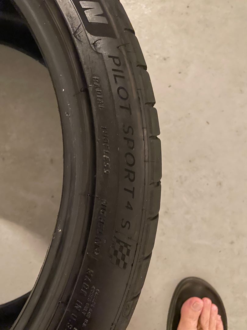 Michelin PS4S 265/35/19, DOT 3020, 90% tread left, no patches - 1 tyre ...