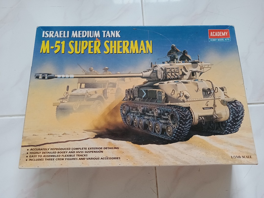 Model Tank M51 Super Sherman, Hobbies & Toys, Memorabilia ...