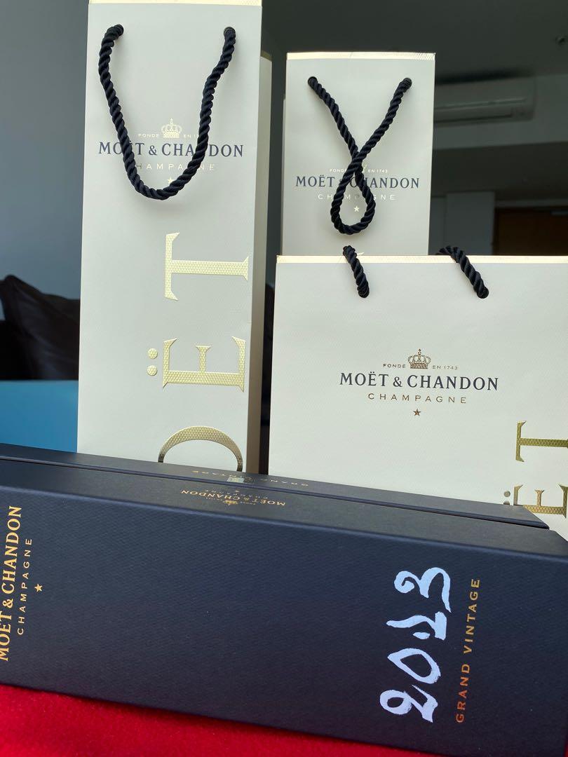 Moet et Chandon champagne paper bags n gift box packaging, Everything ...