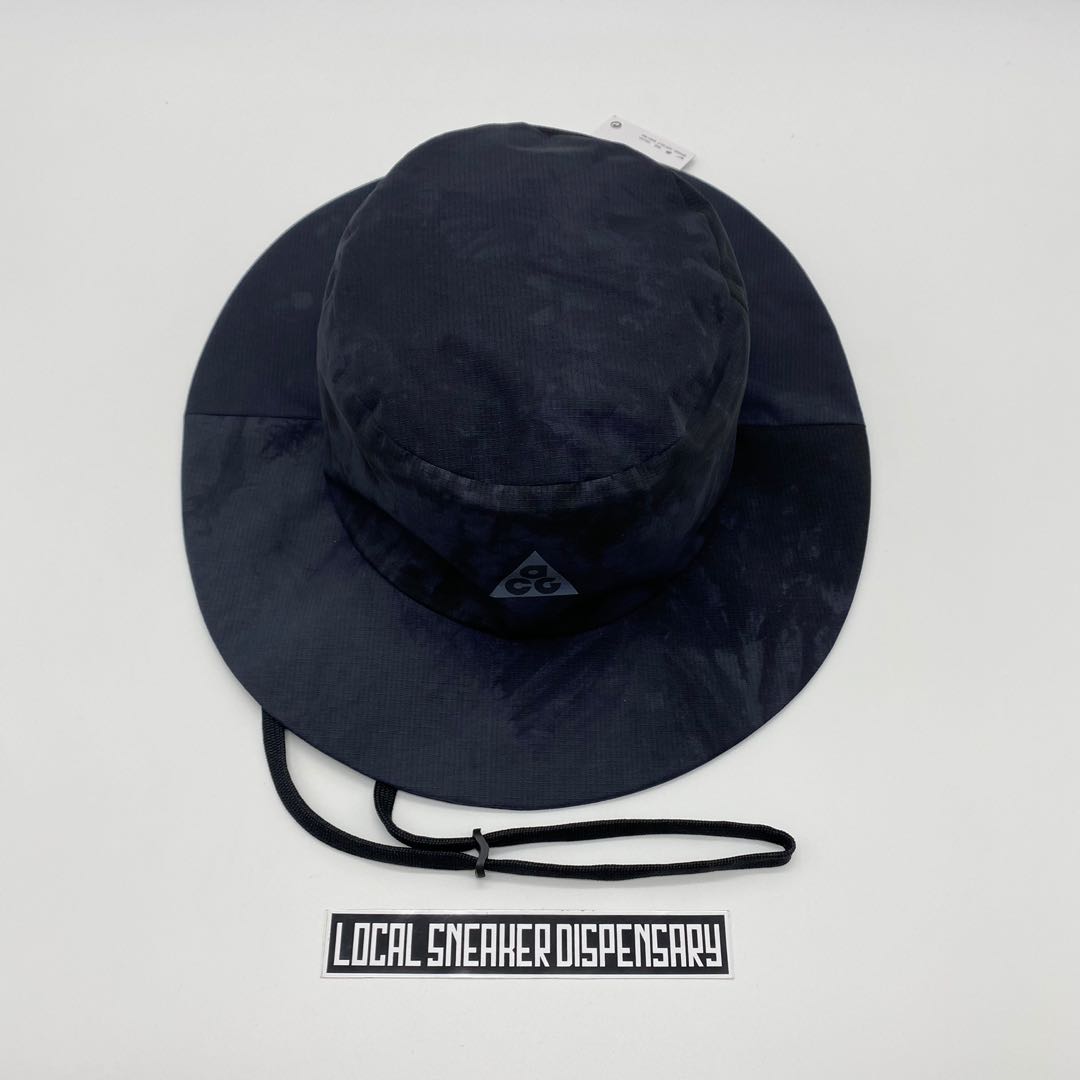 Nike acg bucket hat waterproof, Men's Fashion, Watches & Accessories ...
