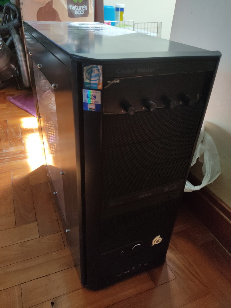 Old computer, Computers & Tech, Desktops on Carousell