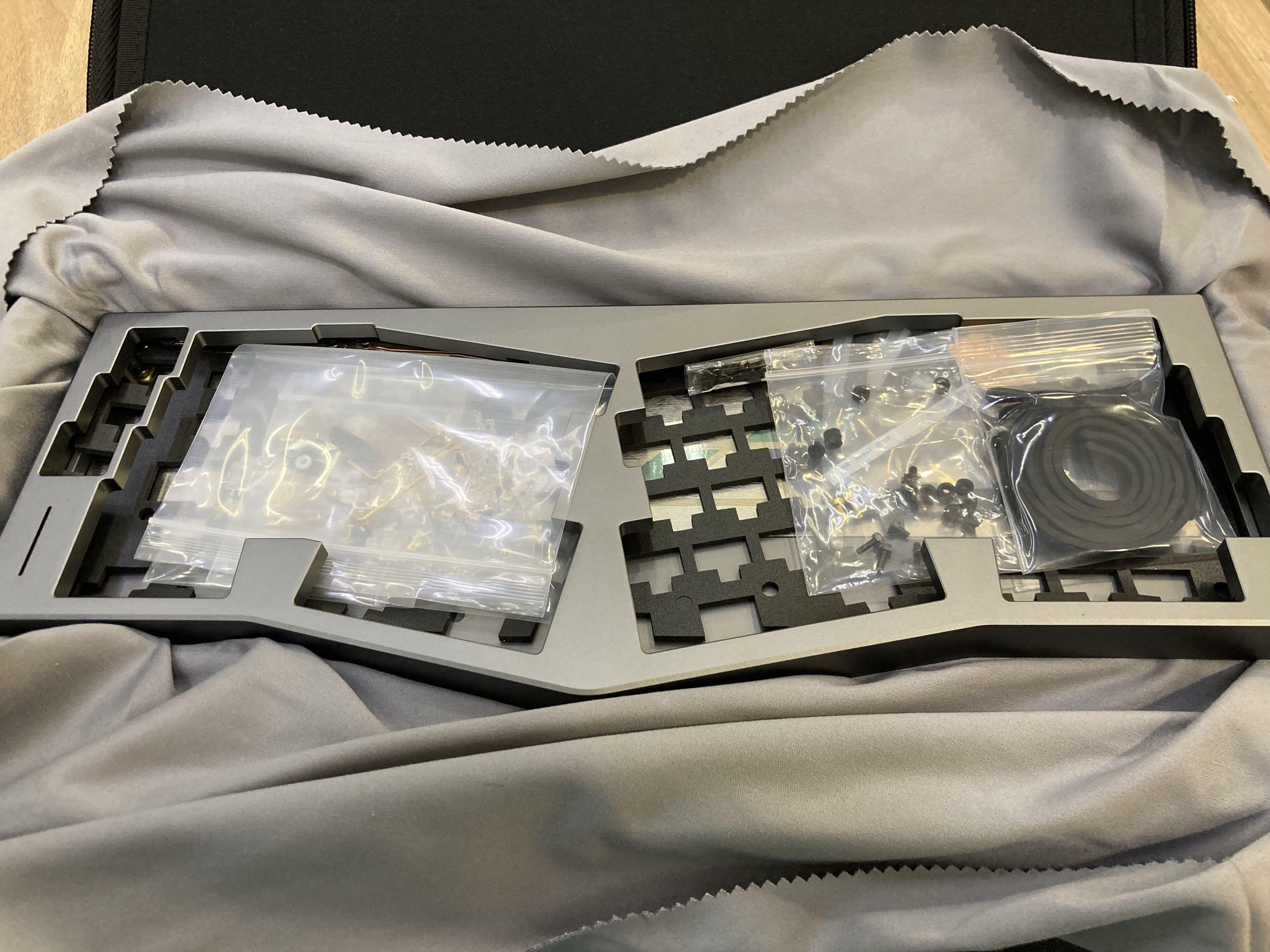 Owlab Spring Gray Custom Mechanical Keyboard, Computers & Tech, Parts ...