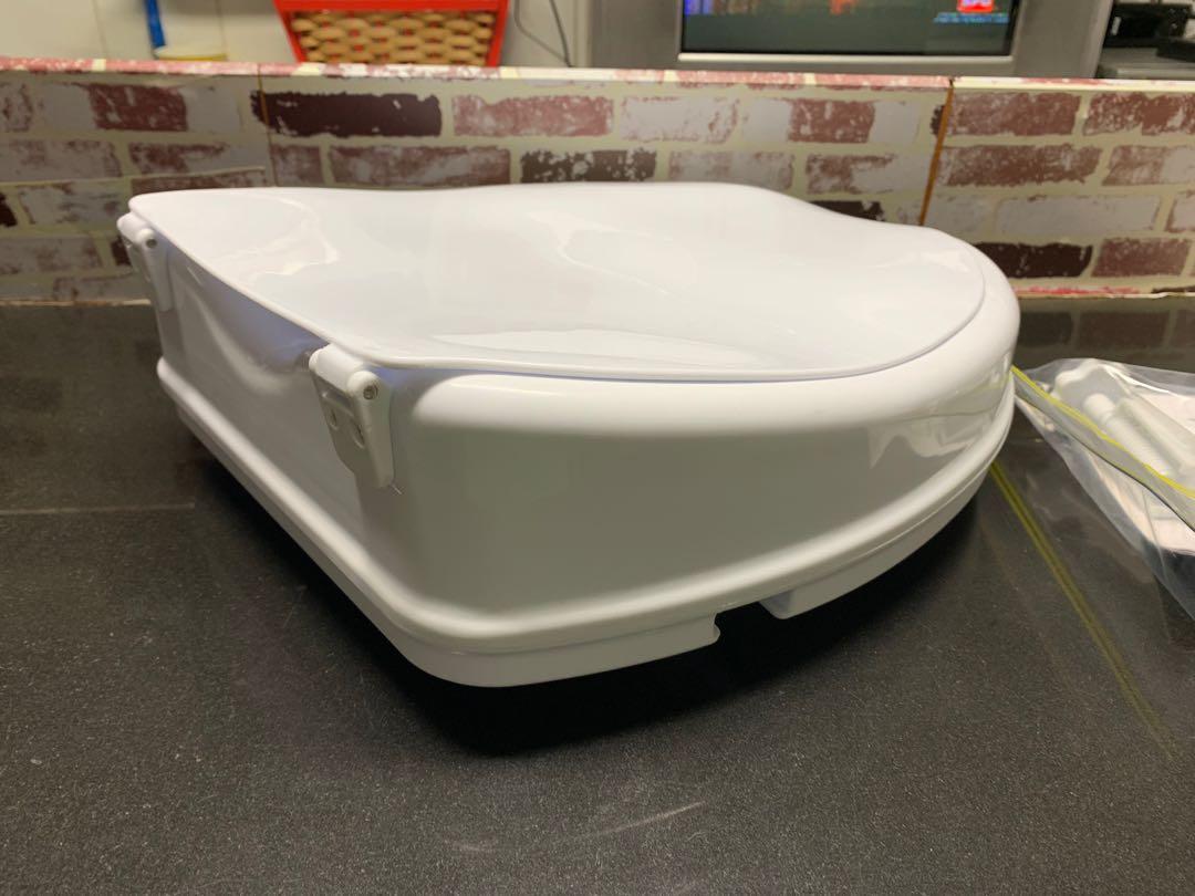 PCP Toilet Seat Riser 2" with Lid, Health & Nutrition, Assistive ...