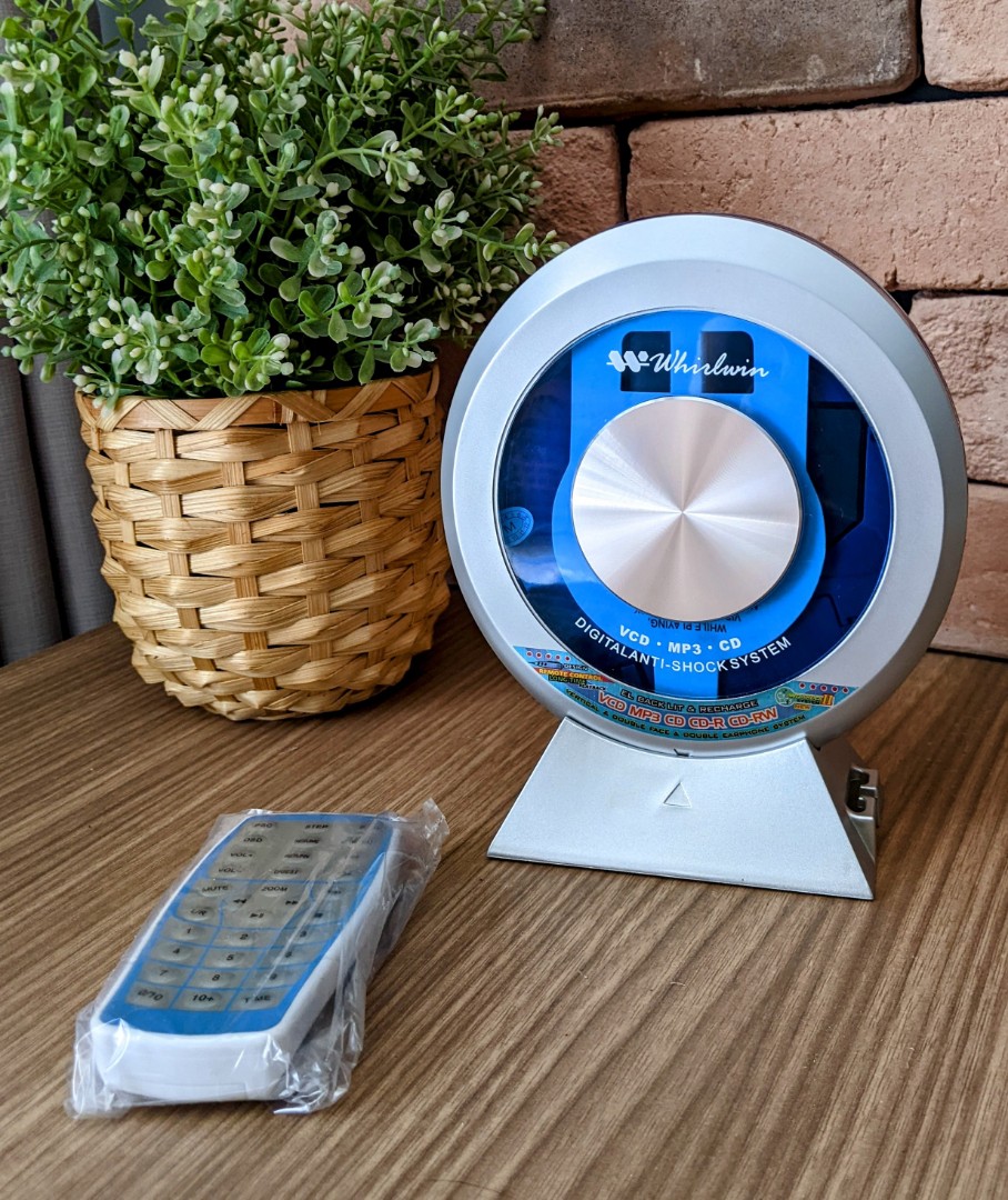 Portable VCD/MP3/CD Player, Audio, Portable Music Players on Carousell