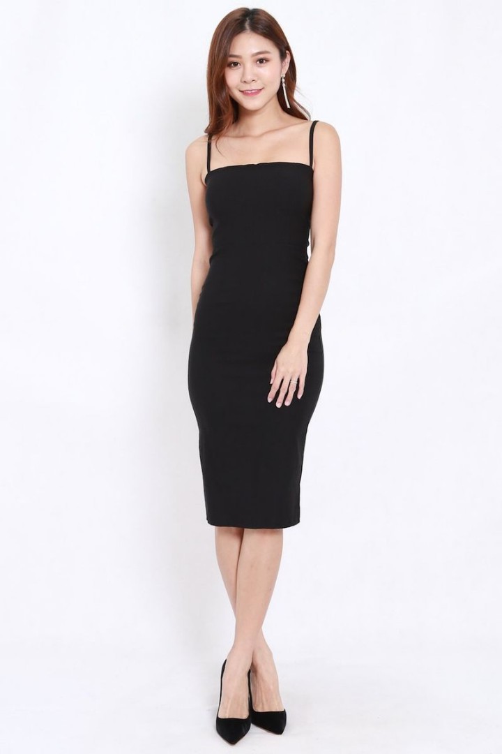 Premium Classic Midi Spag Dress in Black, Women's Fashion, Dresses ...