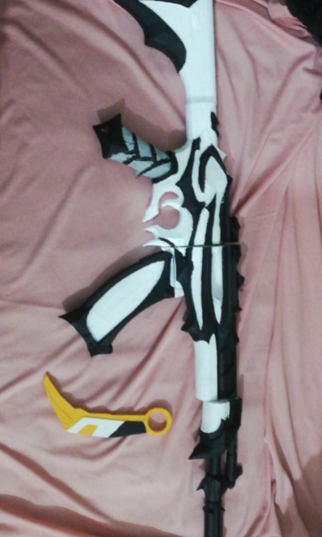 Reaver vandal 90cm Real life size + karambit, Video Gaming, Gaming ...