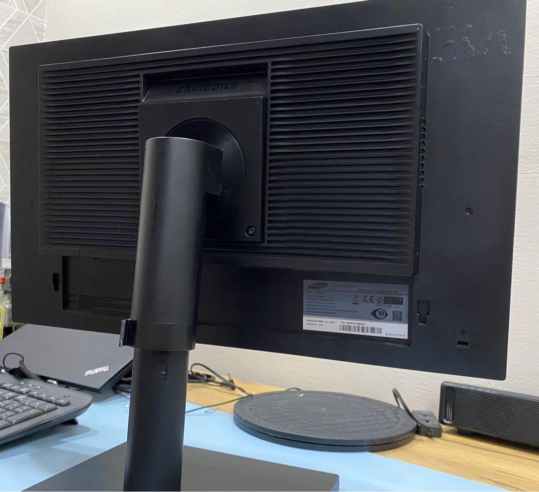 Samsung S22E450 flat panel monitor, Computers & Tech, Parts ...