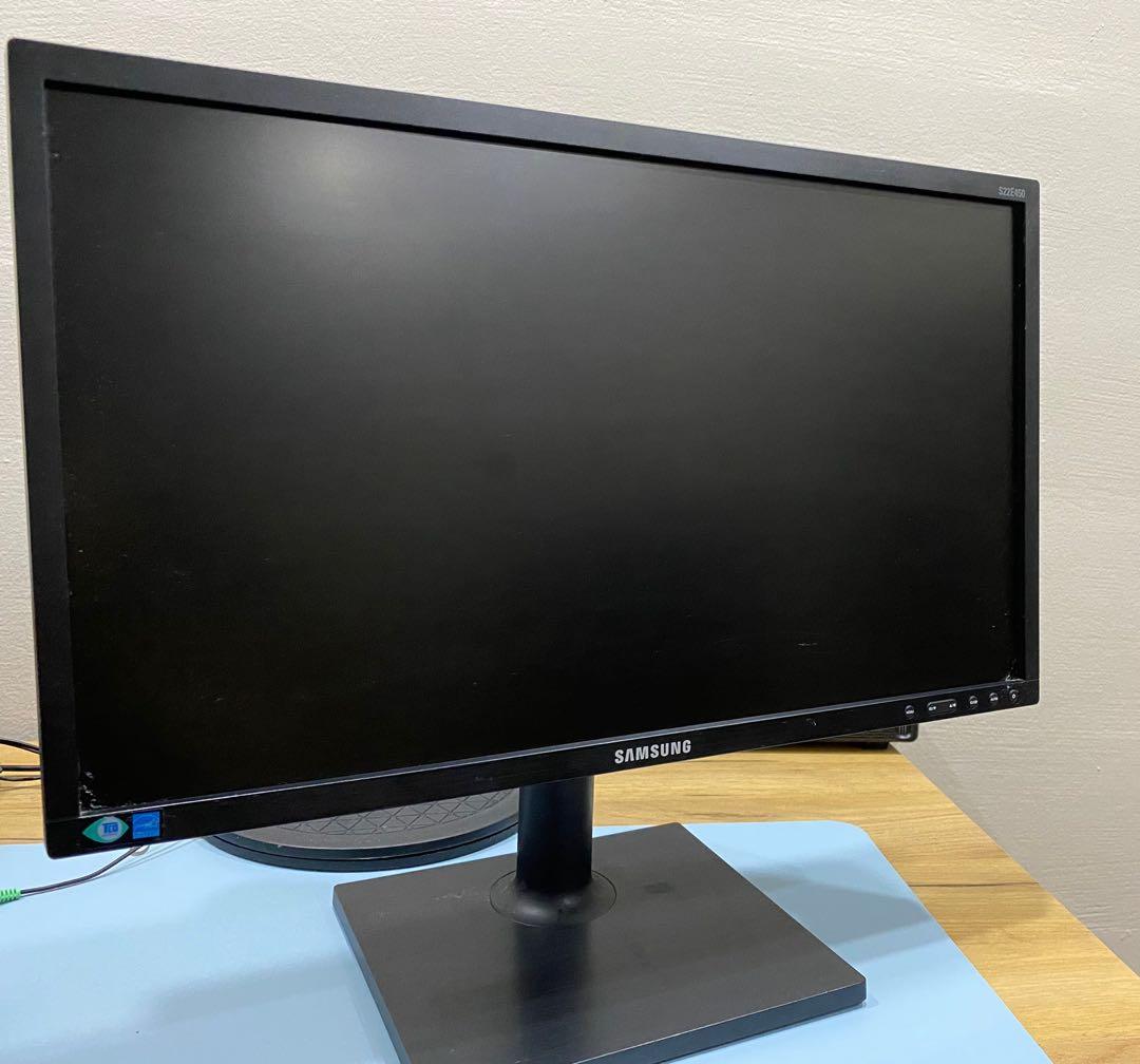 Samsung S22E450 flat panel monitor, Computers & Tech, Parts ...