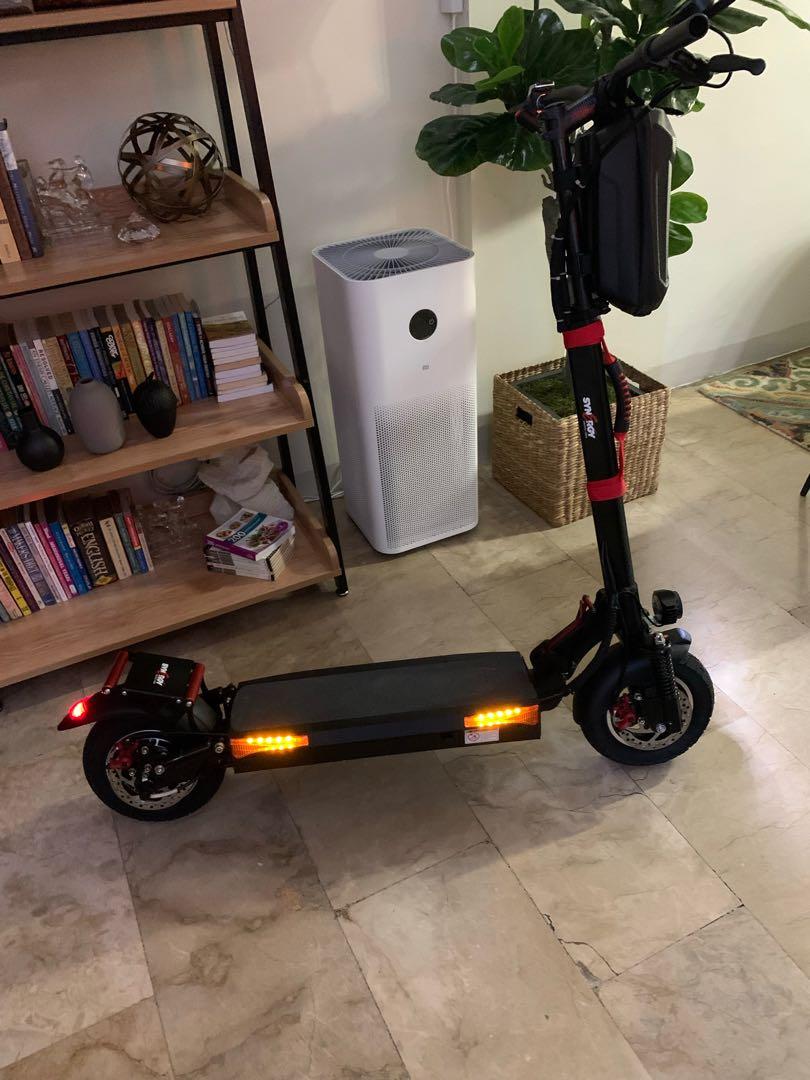 Synergy Elite Electric Scooter made in CANADA, Sports Equipment, Sports ...