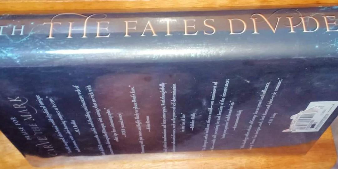 The Fates Divide by Veronica Roth (HB), Hobbies & Toys, Books ...