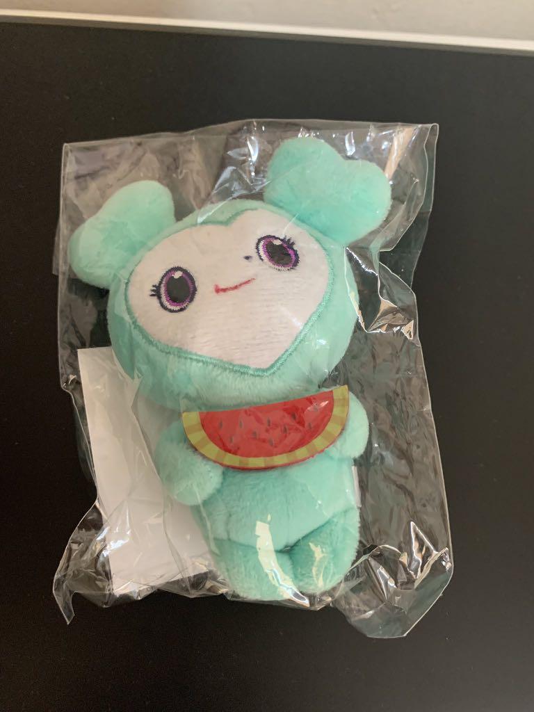 Twice Mina laburi/ Mively, Hobbies & Toys, Toys & Games on Carousell