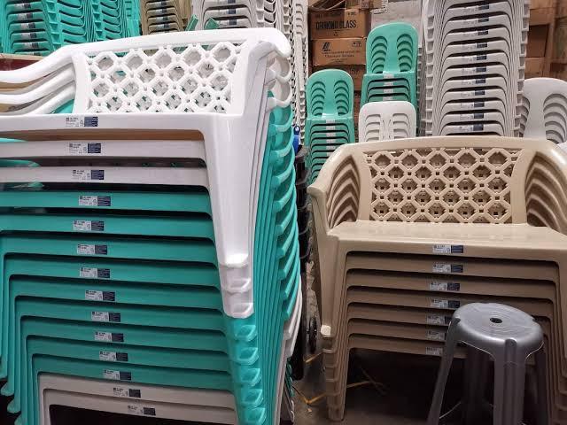 Uratex bench loveseat, Furniture & Home Living, Furniture, Other Home ...