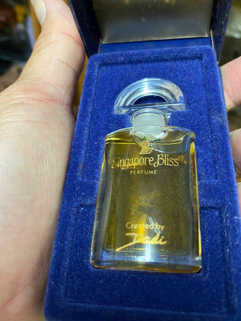 1980s SIA Perfume, Hobbies & Toys, Memorabilia & Collectibles, Vintage ...