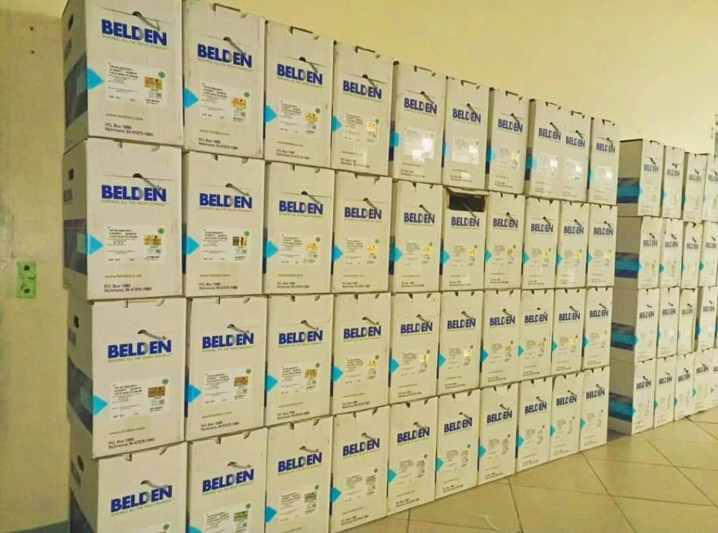 Belden 305M UTP Cable Cat5/Cat6 Purecopper Indoor 1000ft, Computers ...