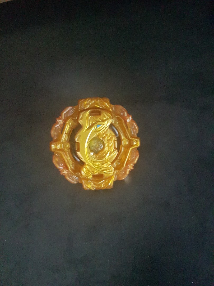 Beyblade Poison Hydra, Hobbies & Toys, Toys & Games on Carousell