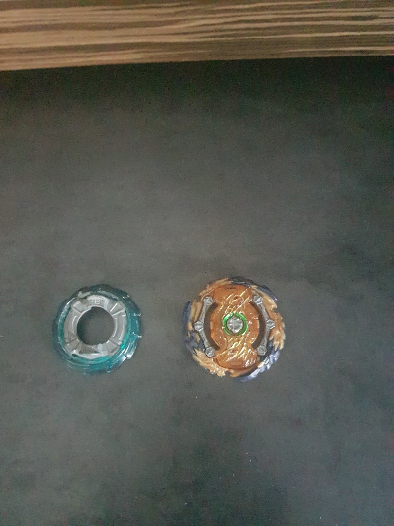 Beyblade Wizard Fafnir Layer and Disc, Hobbies & Toys, Toys & Games on ...