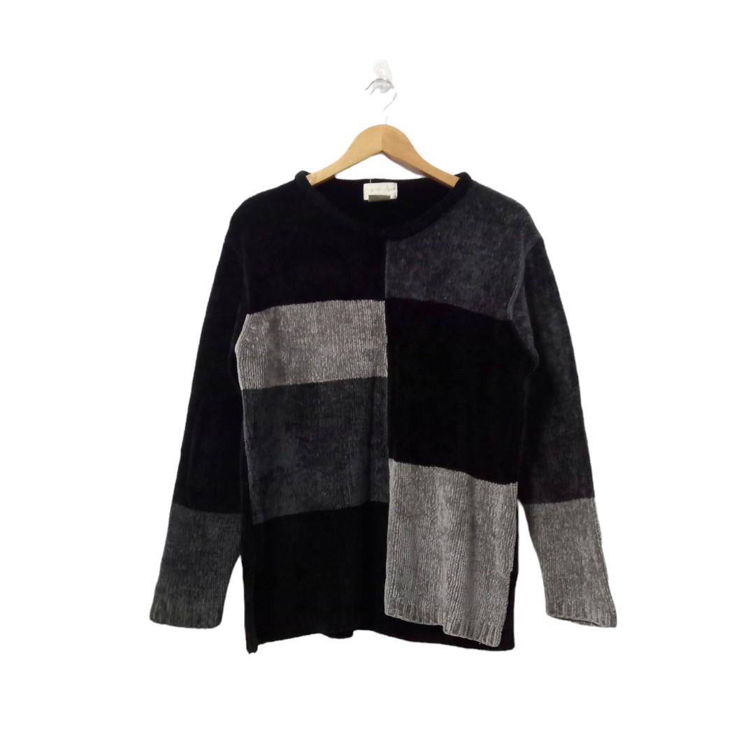 Black tri colored sweater, Men's Fashion, Coats, Jackets and Outerwear ...