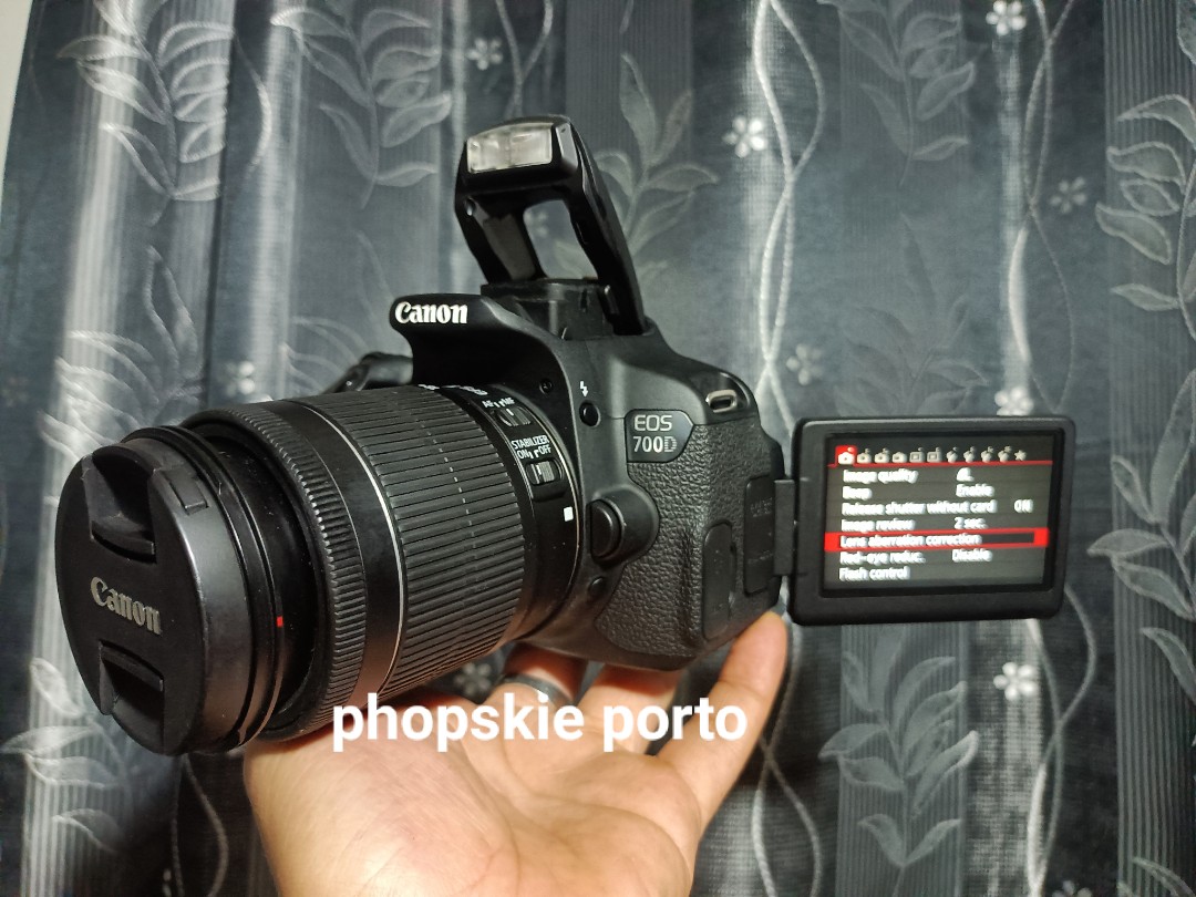 Canon EOS DSLR 700D with kit lens, Photography, Cameras on Carousell