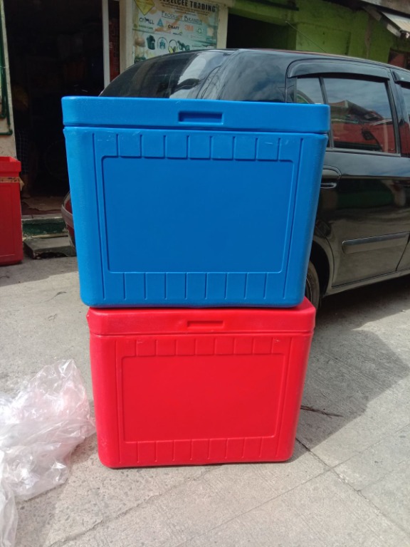 Cooler box, Furniture & Home Living, Home Improvement & Organization ...