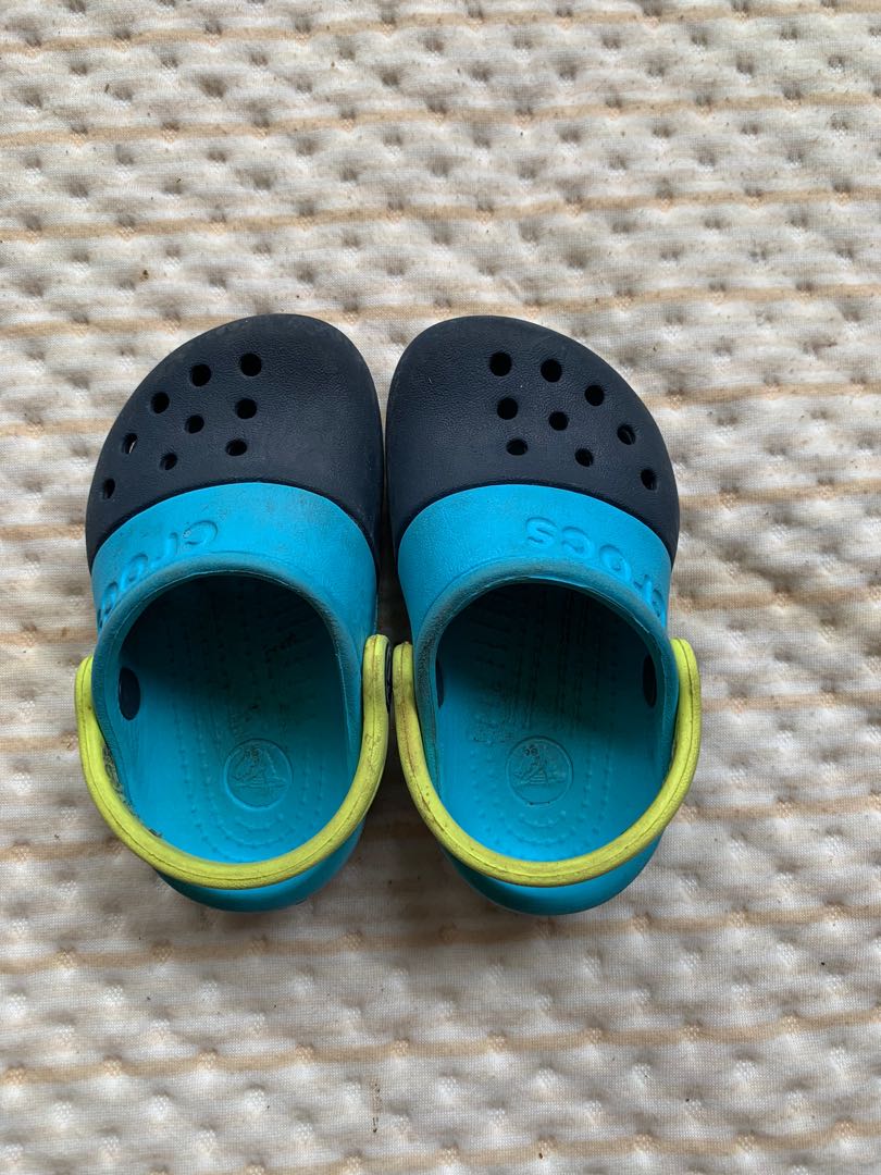 Crocs 14cm c5 preloved, Babies & Kids, Babies & Kids Fashion on Carousell