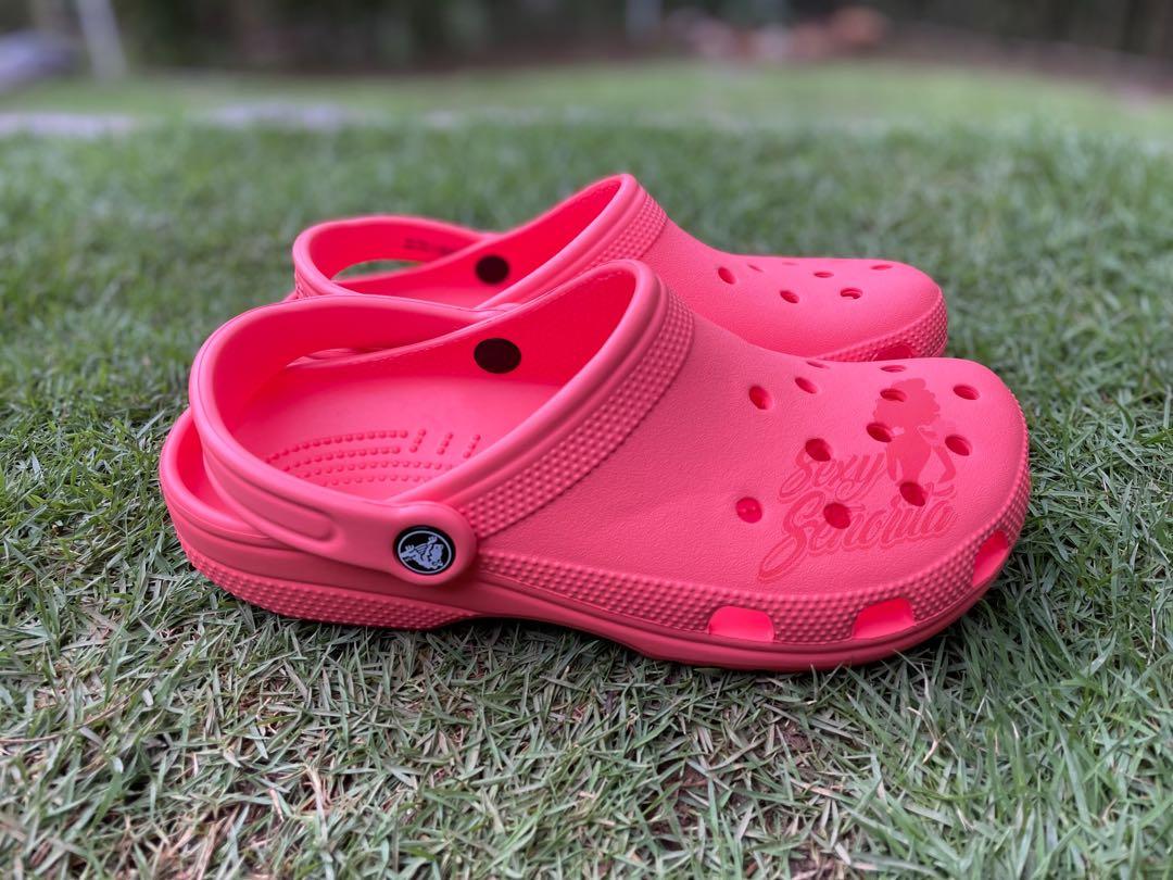 Crocs Classic Clog Fresco, Women's Fashion, Footwear, Slippers and ...