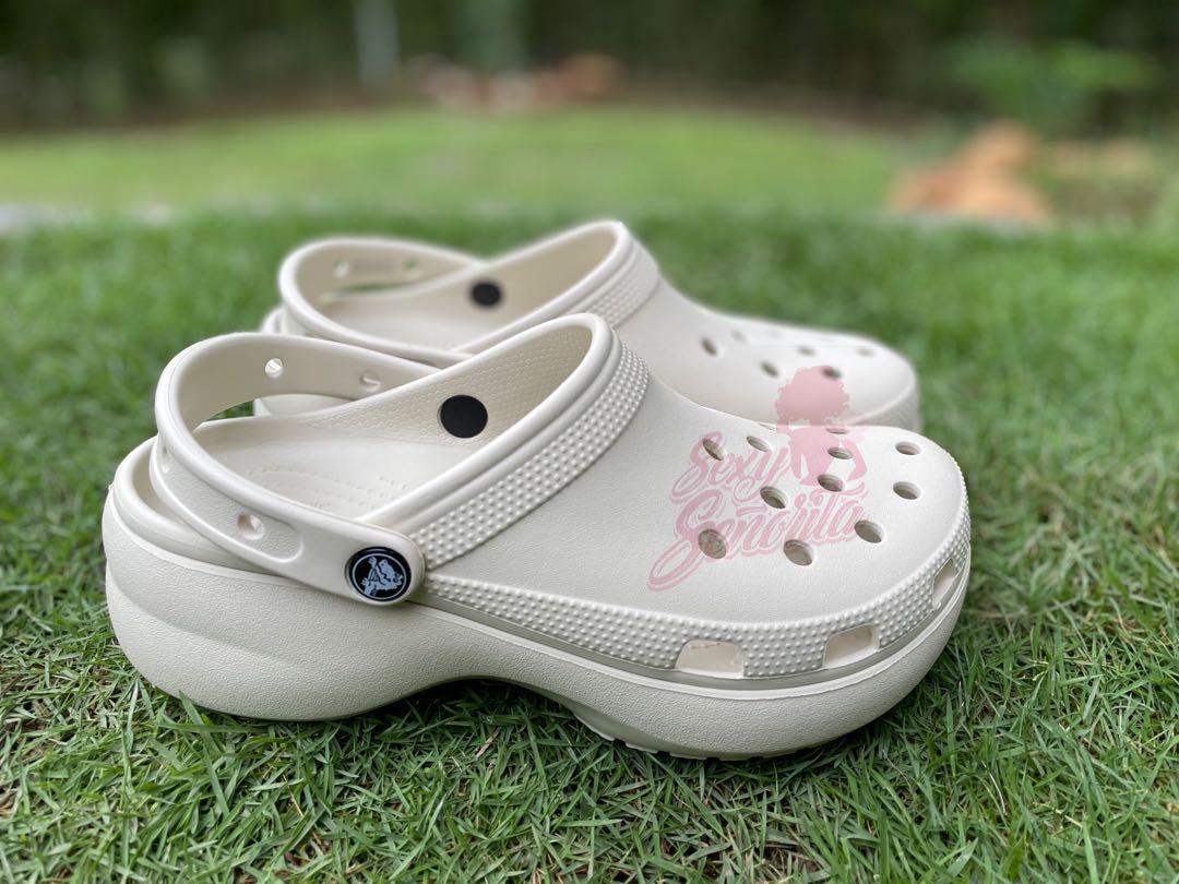 Crocs Classic Platform Bone, Women's Fashion, Footwear, Wedges on Carousell