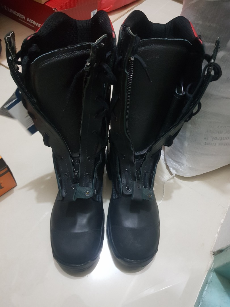 Firefighting boots, Men's Fashion, Footwear, Boots on Carousell