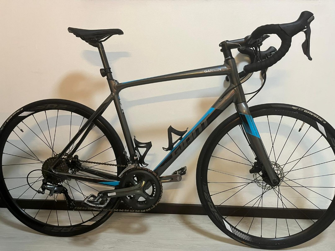 Giant Contend SL2 Road bike, Sports Equipment, Bicycles & Parts ...