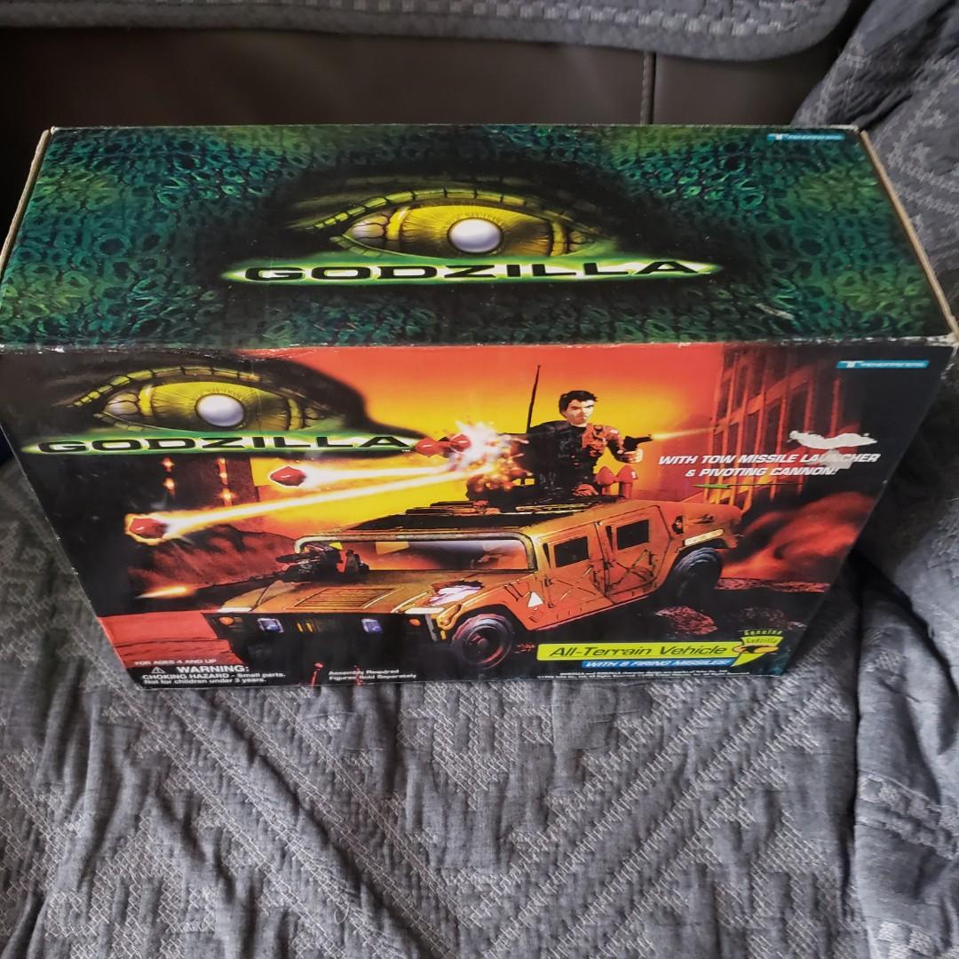 Godzilla All-Terrain Vehicle 哥斯拉狩獵吉著車, 興趣及遊戲, 玩具 & 遊戲類 - Carousell