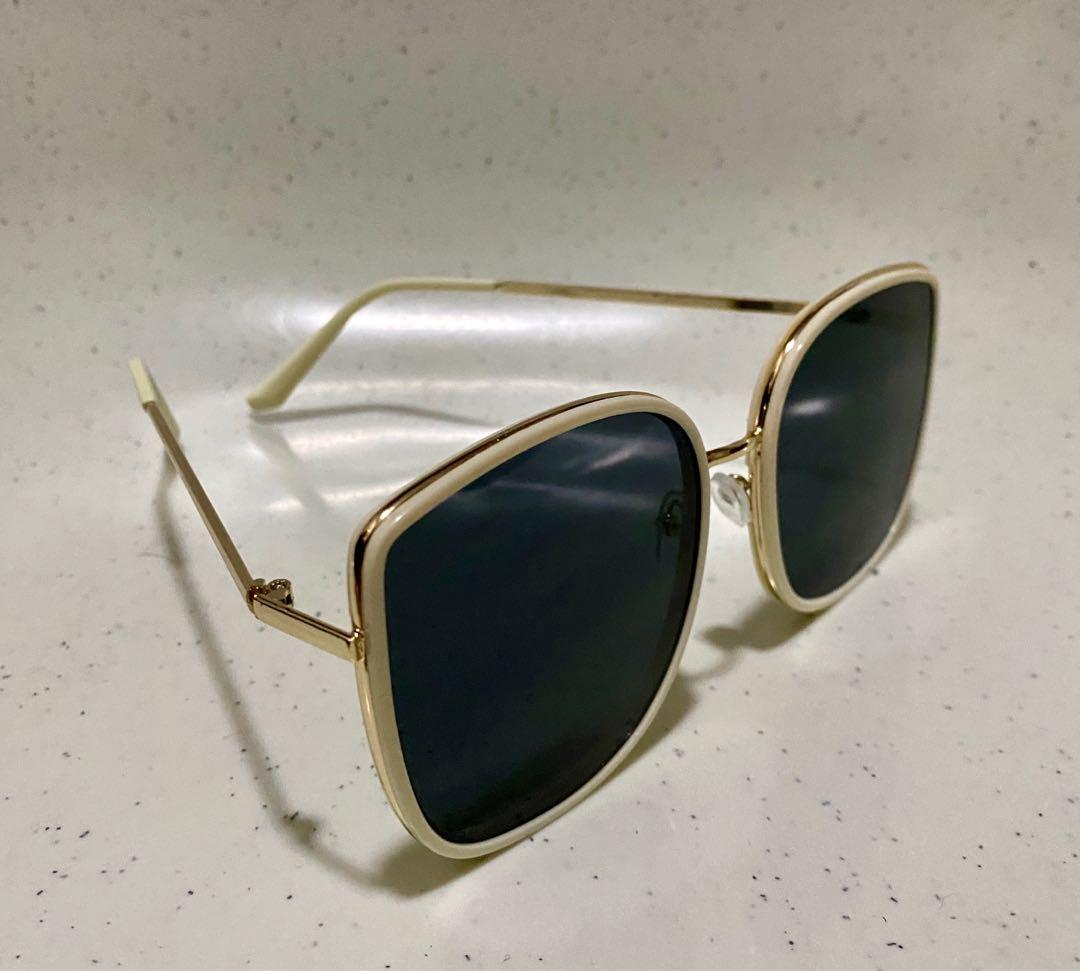 Oversized sunglasses (white rim), Women's Fashion, Watches ...