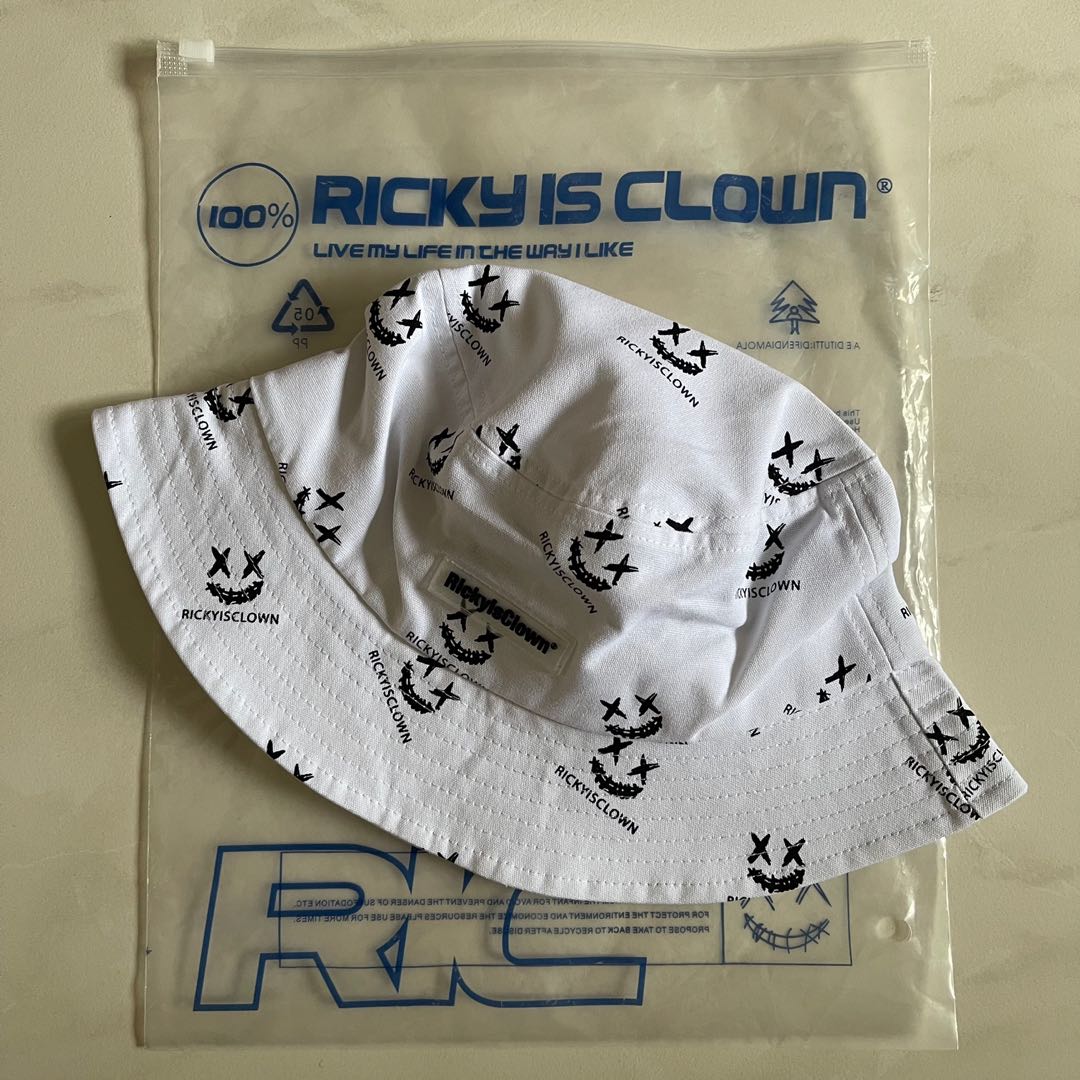[INSTOCK] Rickyisclown Joke RIC Smiley Face Bucket Hat, Men's Fashion ...