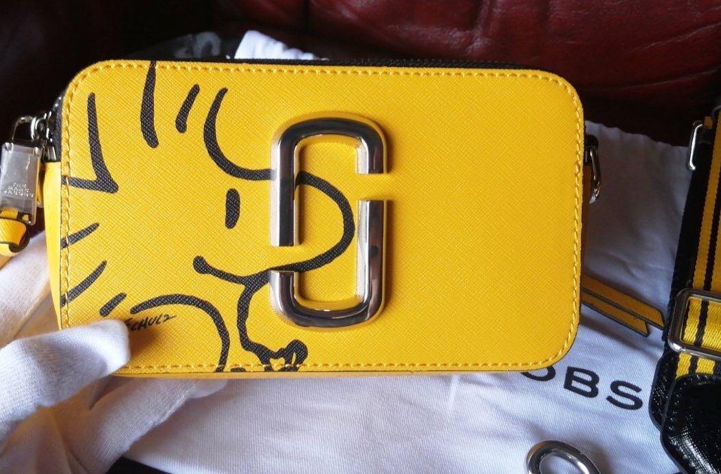 Marc Jacobs Snapshot Peanuts Saffiano Woodstock, Luxury, Bags & Wallets ...