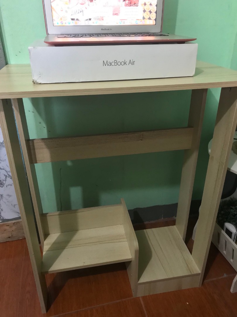 Minimalist computer table, Furniture & Home Living, Furniture, Tables ...