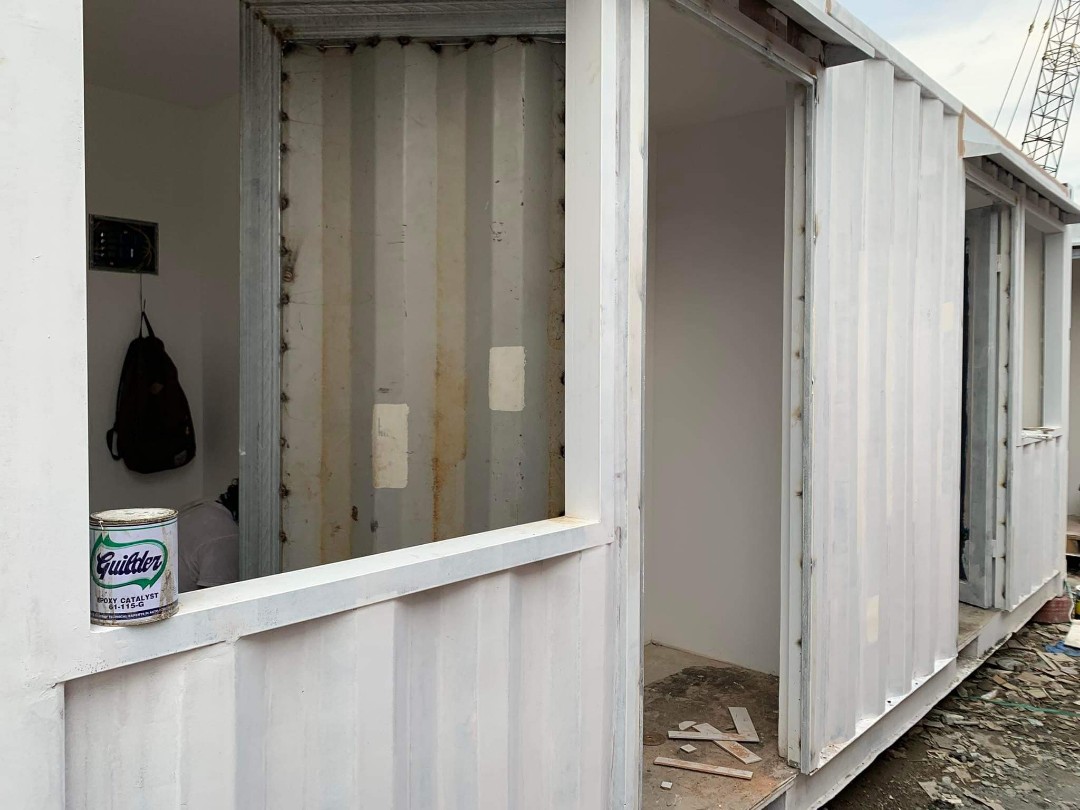 MODIFIED CONTAINER VAN HOUSE/OFFICE, Commercial & Industrial ...