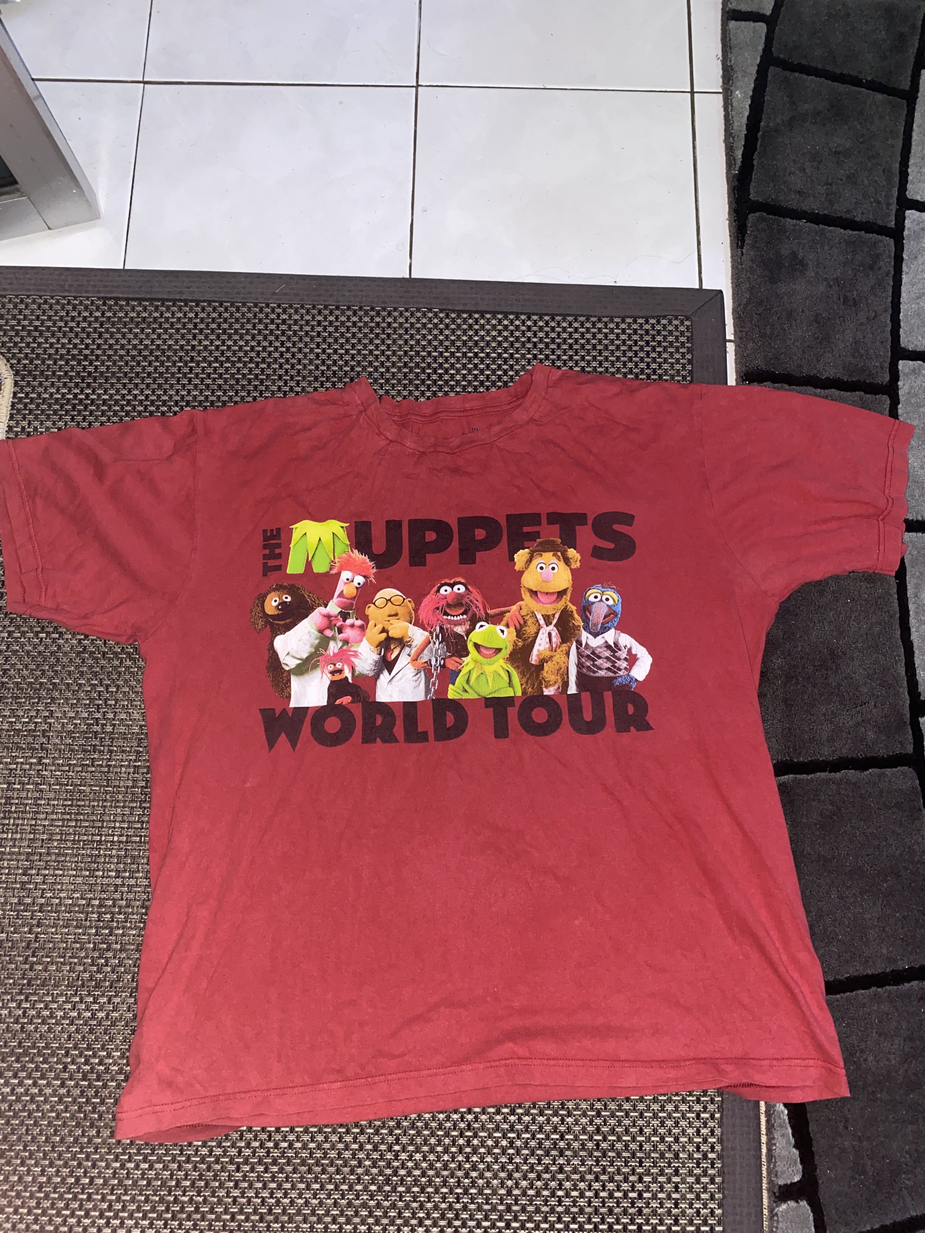muppet tour, Men's Fashion, Tops & Sets, Tshirts & Polo Shirts on Carousell