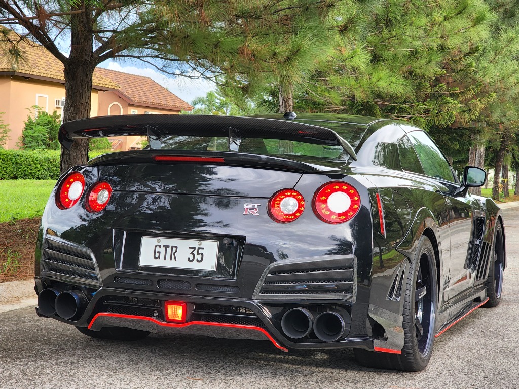 Nissan GTR R35 Varis, Cars for Sale, Used Cars on Carousell
