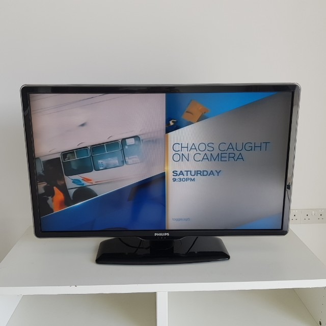 Phillips 42inch non-smart LCD TV 42PFL7409/98, TV & Home Appliances, TV ...