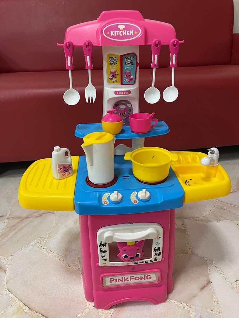 Pinkfong baby shark play kitchen (free), Babies & Kids, Infant Playtime ...