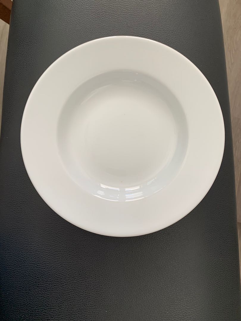 (Pre-loved) plates, Furniture & Home Living, Kitchenware & Tableware ...