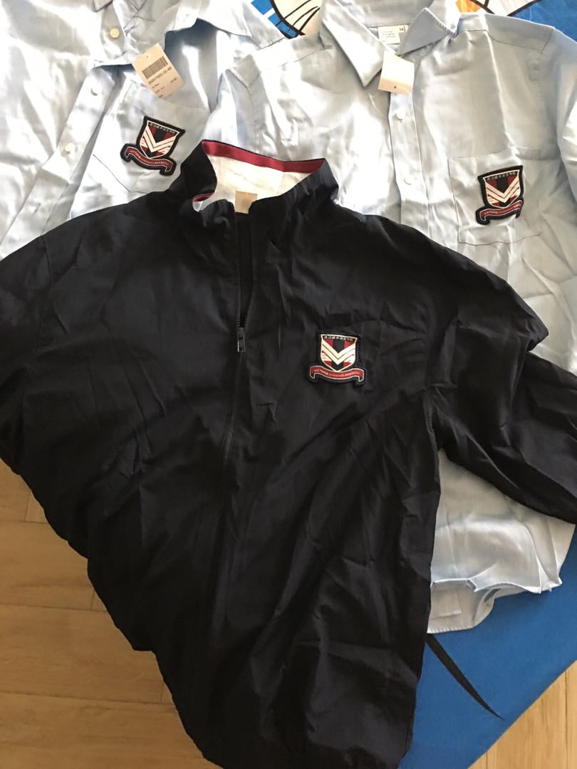 VSA Victoria Shanghai academy uniform, 男裝, 上身及套裝, T-shirt、恤衫、有領衫 ...