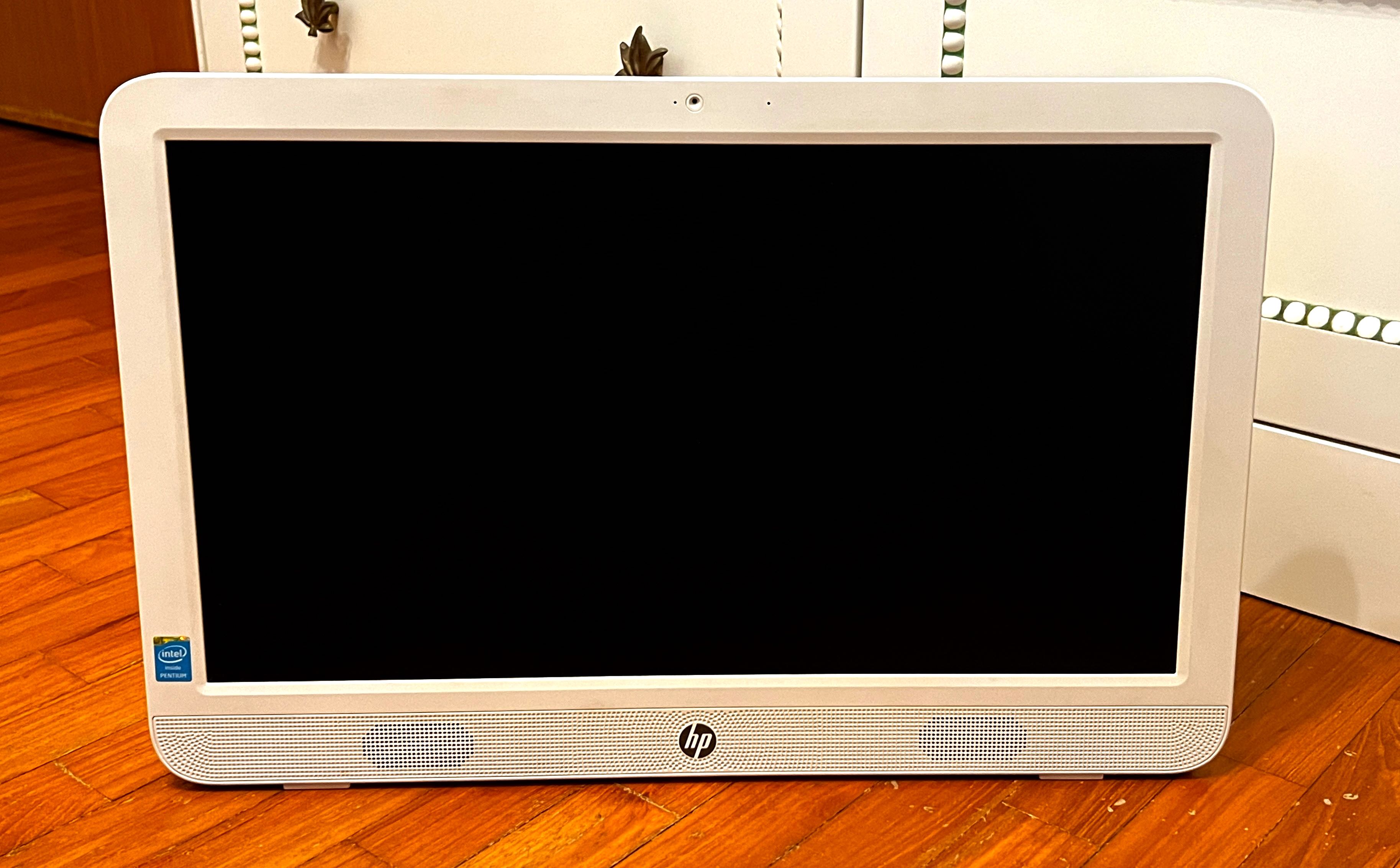 20" HP All in One desktop., Computers & Tech, Desktops on Carousell