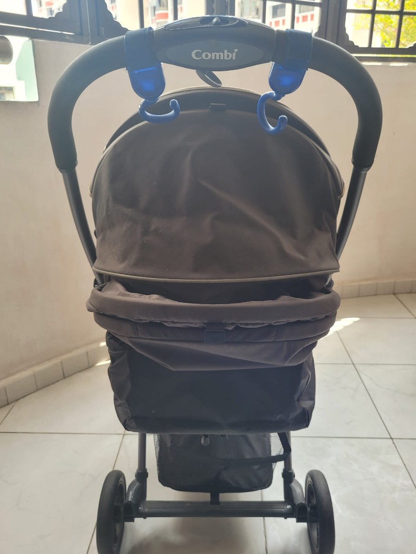 combi baby pram, Babies & Kids, Going Out, Strollers on Carousell