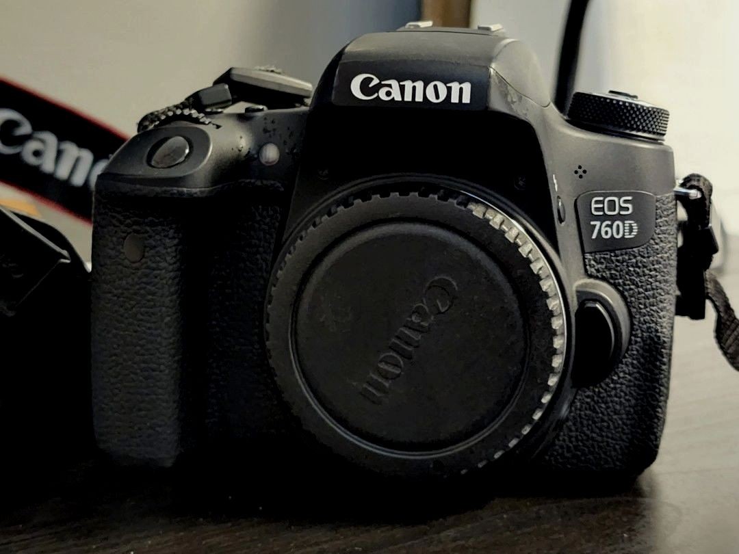 Canon 760D with 18-135mm STM Lens, Photography, Cameras on Carousell