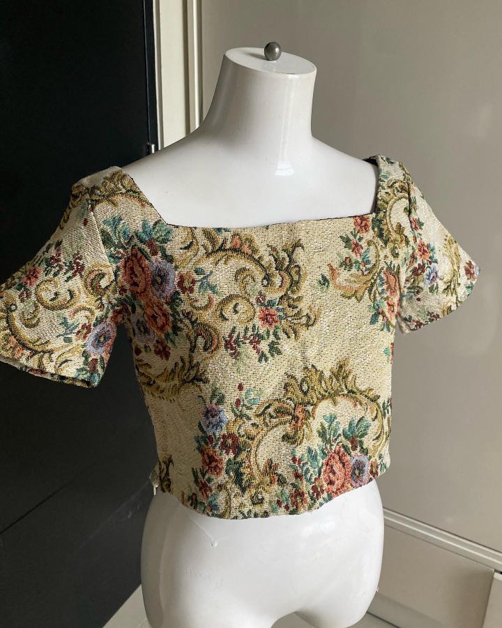 Filipina style crop top, Women's Fashion, Tops, Shirts on Carousell