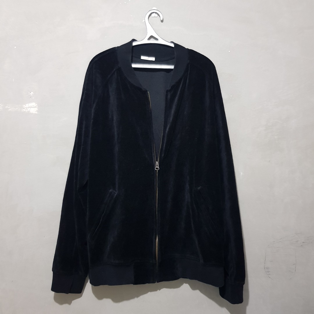GU varsity jacket black, Men's Fashion, Coats, Jackets and Outerwear on ...