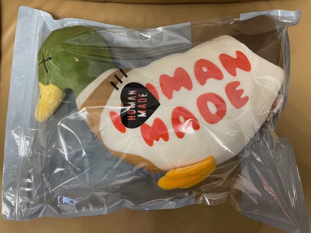 Kaws X Human Made KAWS DUCK PLUSH DOLL, 興趣及遊戲, 玩具 & 遊戲類 - Carousell
