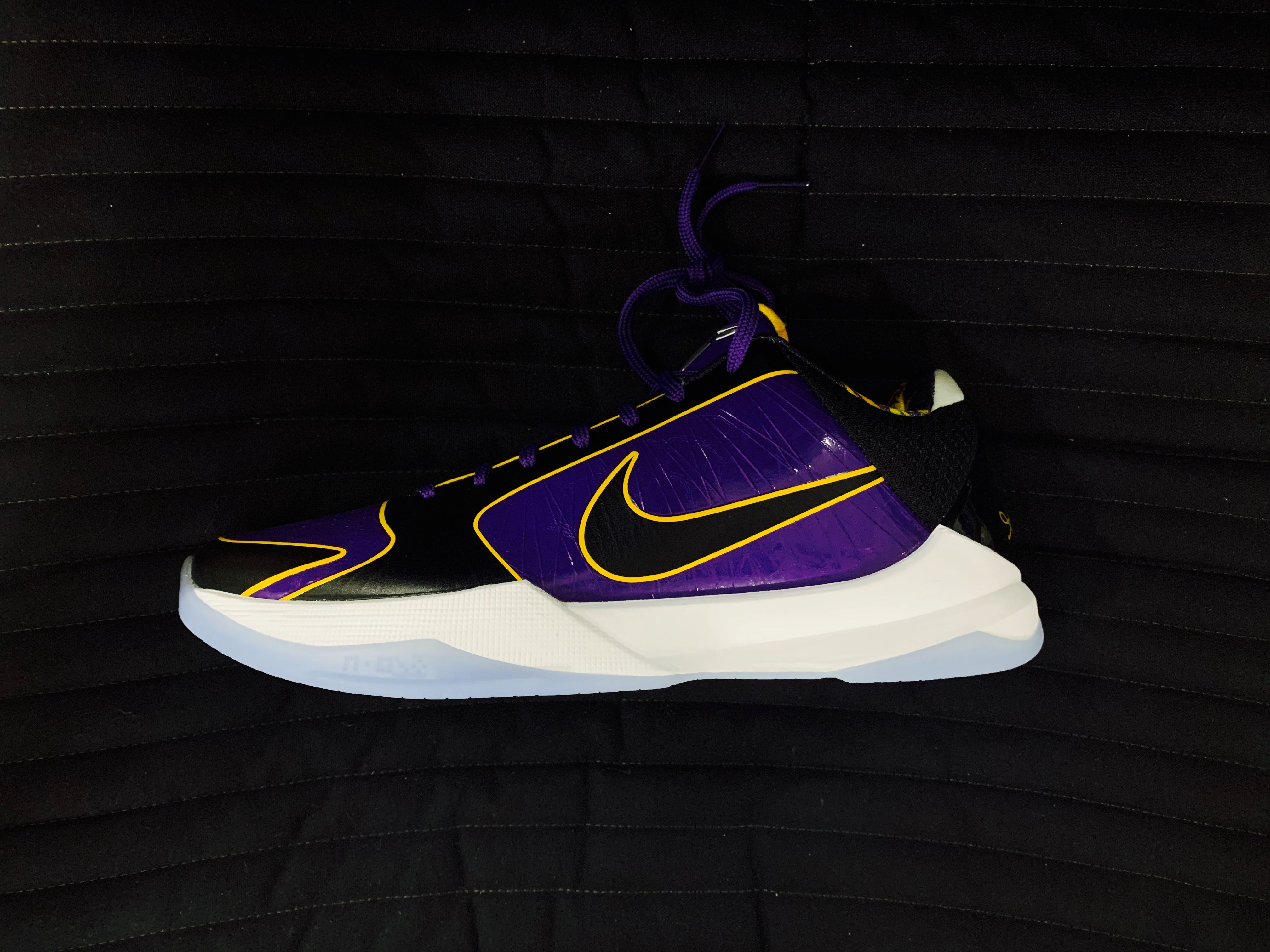Nike KOBE PROTO V LAKERS KOBE PROTO 5 LAKERS, Men's Fashion, Footwear ...