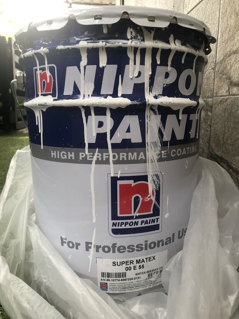 Nippon 20L white Super Matex (00E55), Everything Else on Carousell